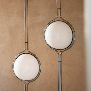 Dana floor-to-ceiling lighting – Ergonomia Furniture