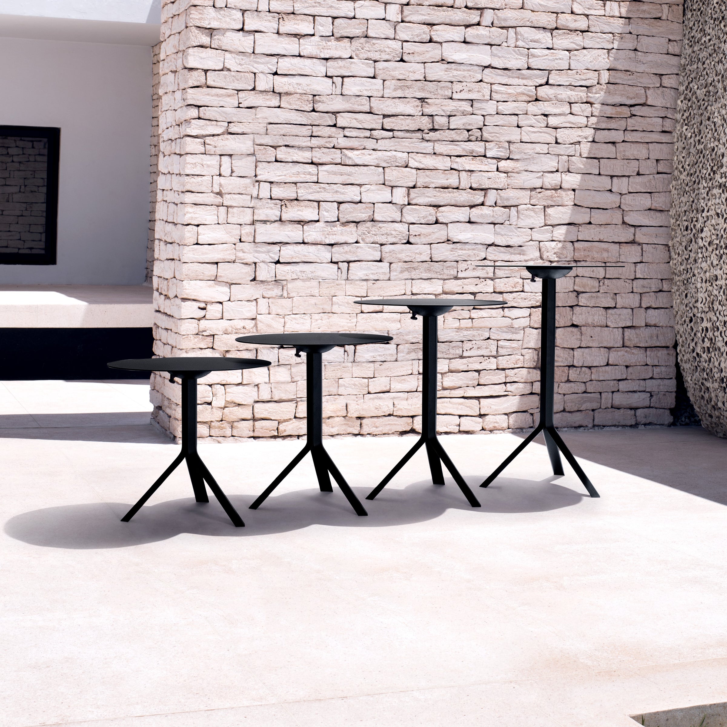 Joli – Ergonomia Furniture