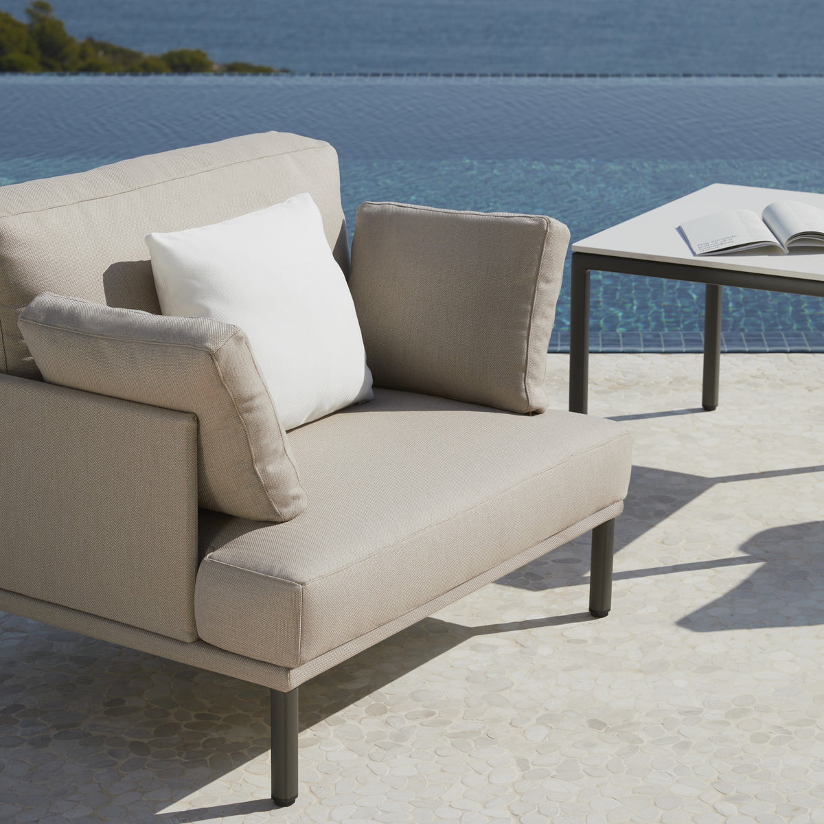 Outdoor Lounge Chairs – Ergonomia Furniture