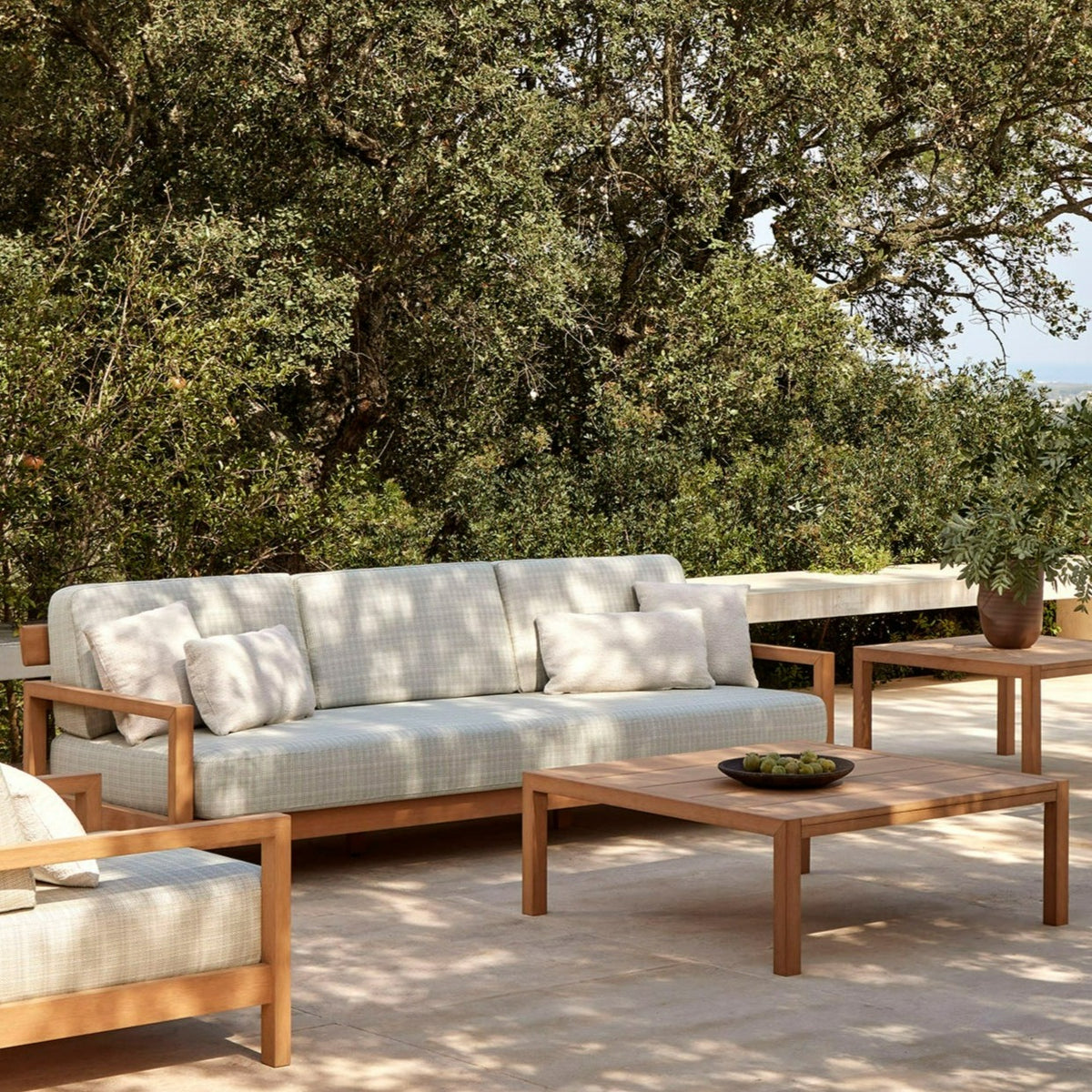 Outdoor Sofas – Ergonomia Furniture