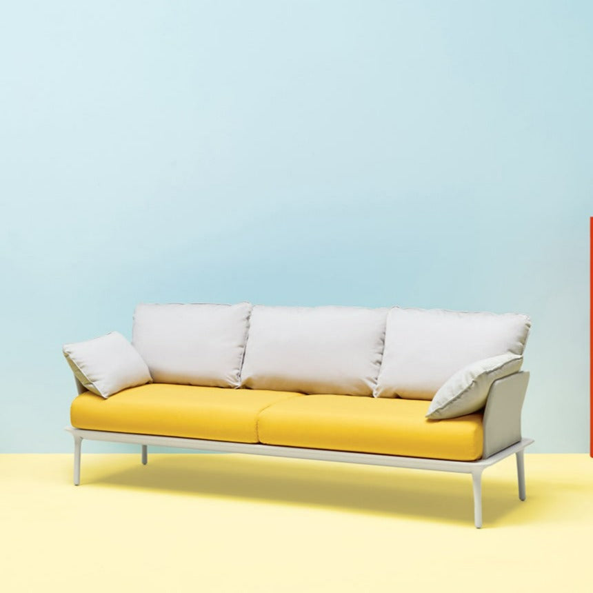 REVA Outdoor sofa from Pedrali – Ergonomia Furniture