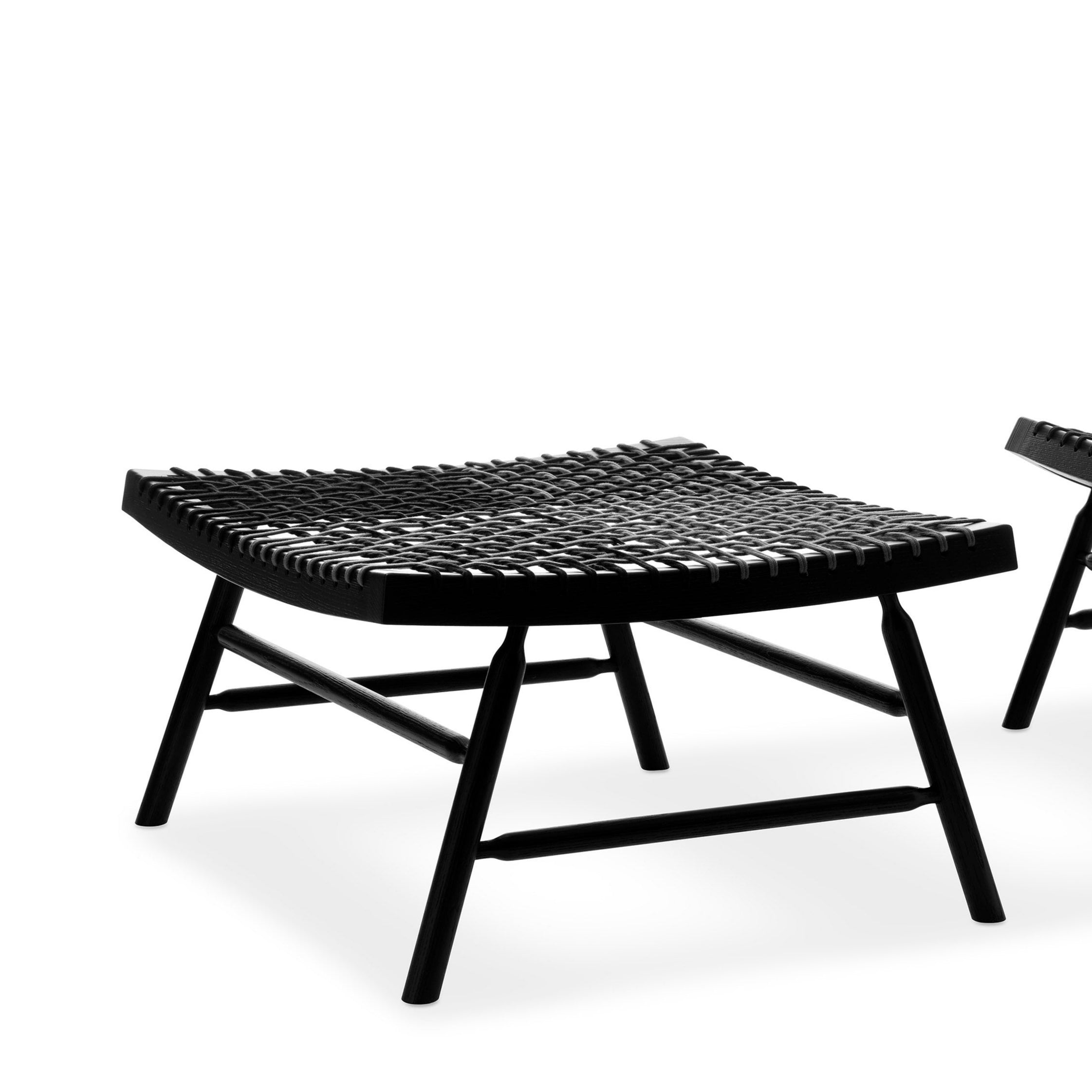 Sitar Ottoman – Ergonomia Furniture