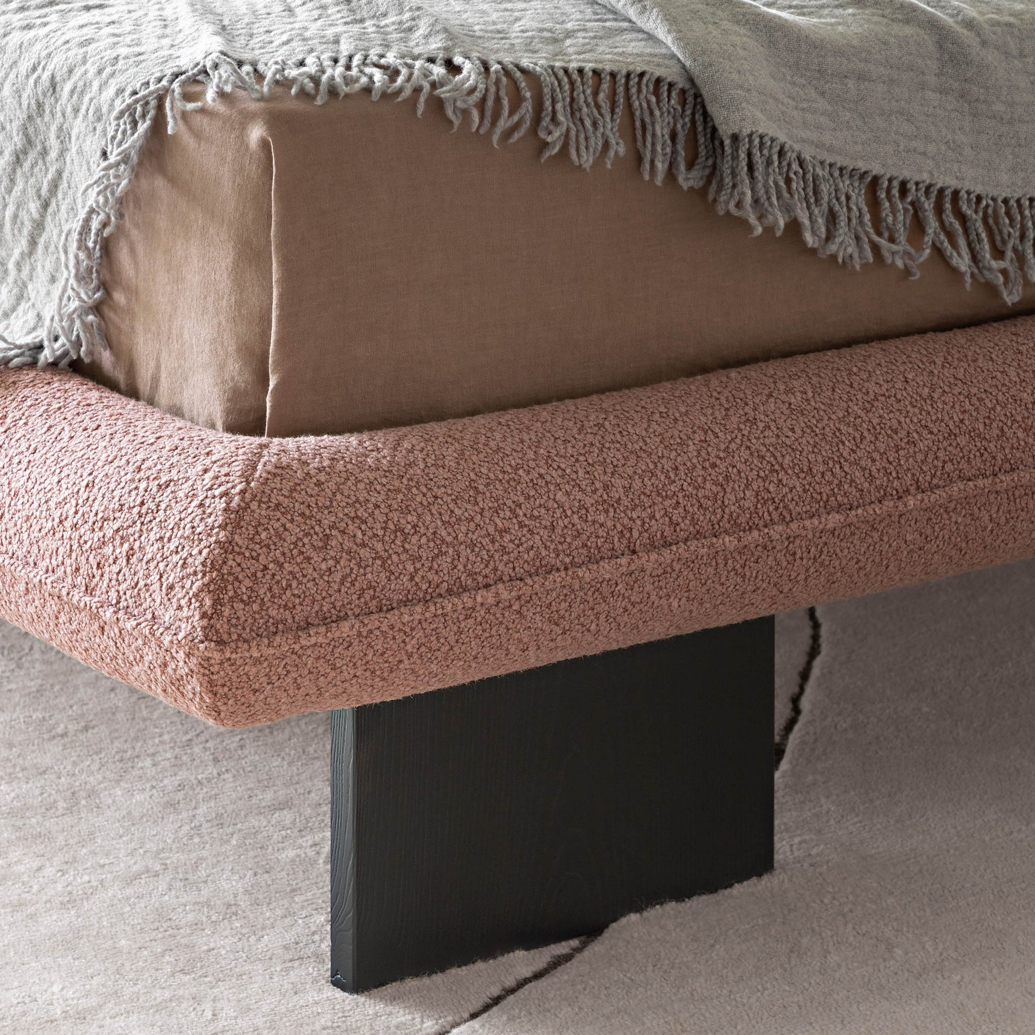 Wabi Bed – Ergonomia Furniture