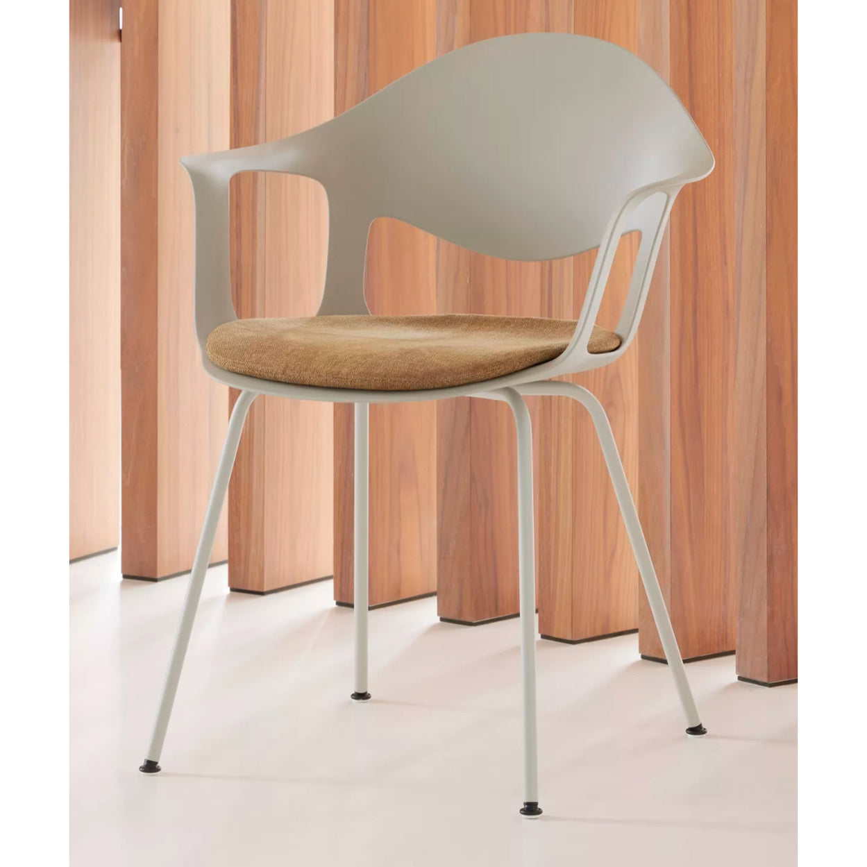 Sepia Armchair – Ergonomia Furniture