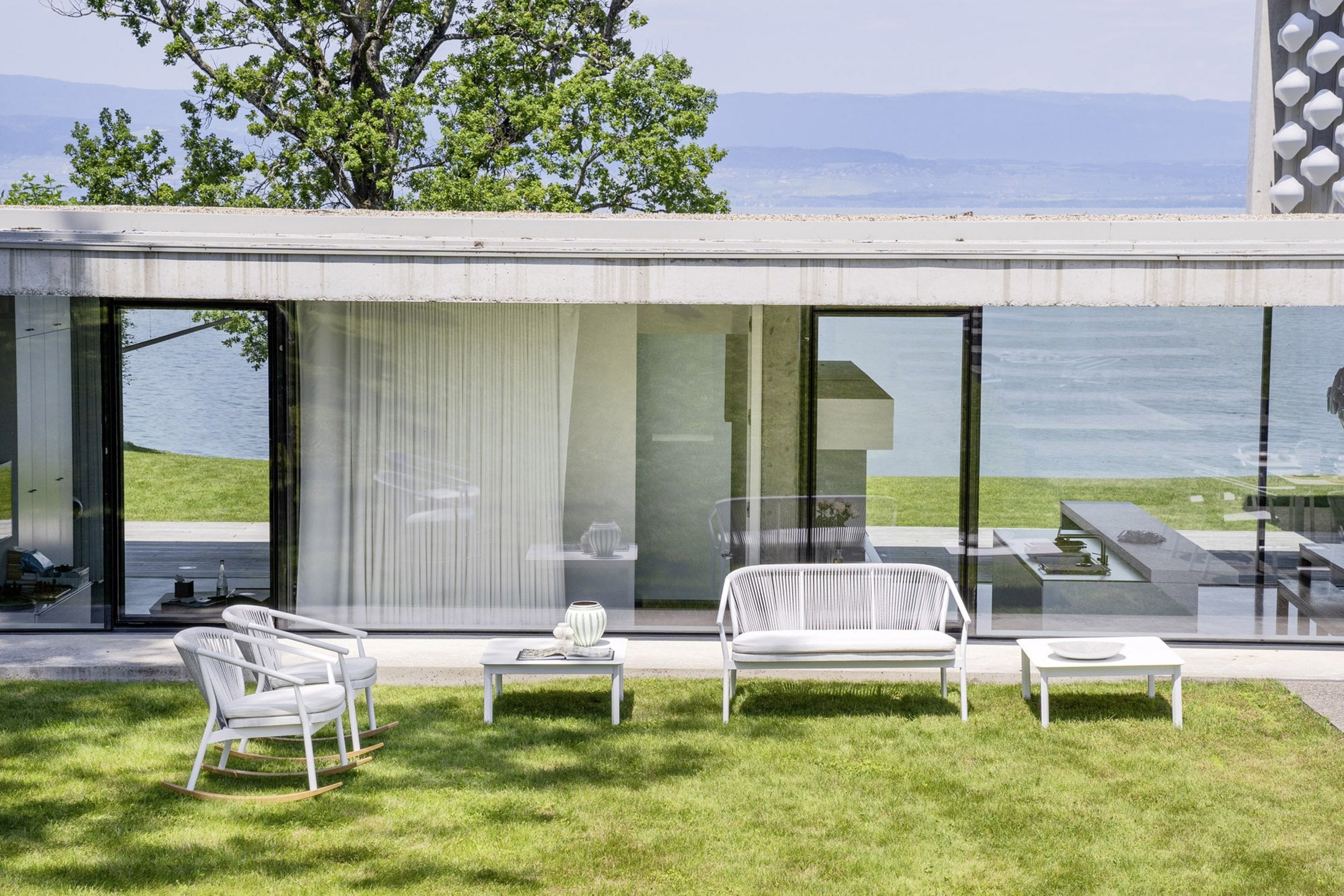 Smart Lounge Chairs - commercial quality outdoor furniture – Ergonomia ...