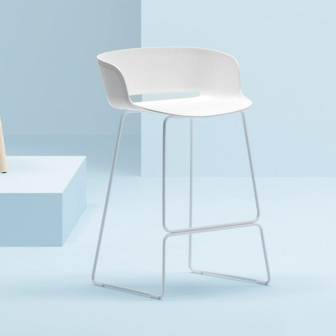 Indoor Stools – Ergonomia Furniture