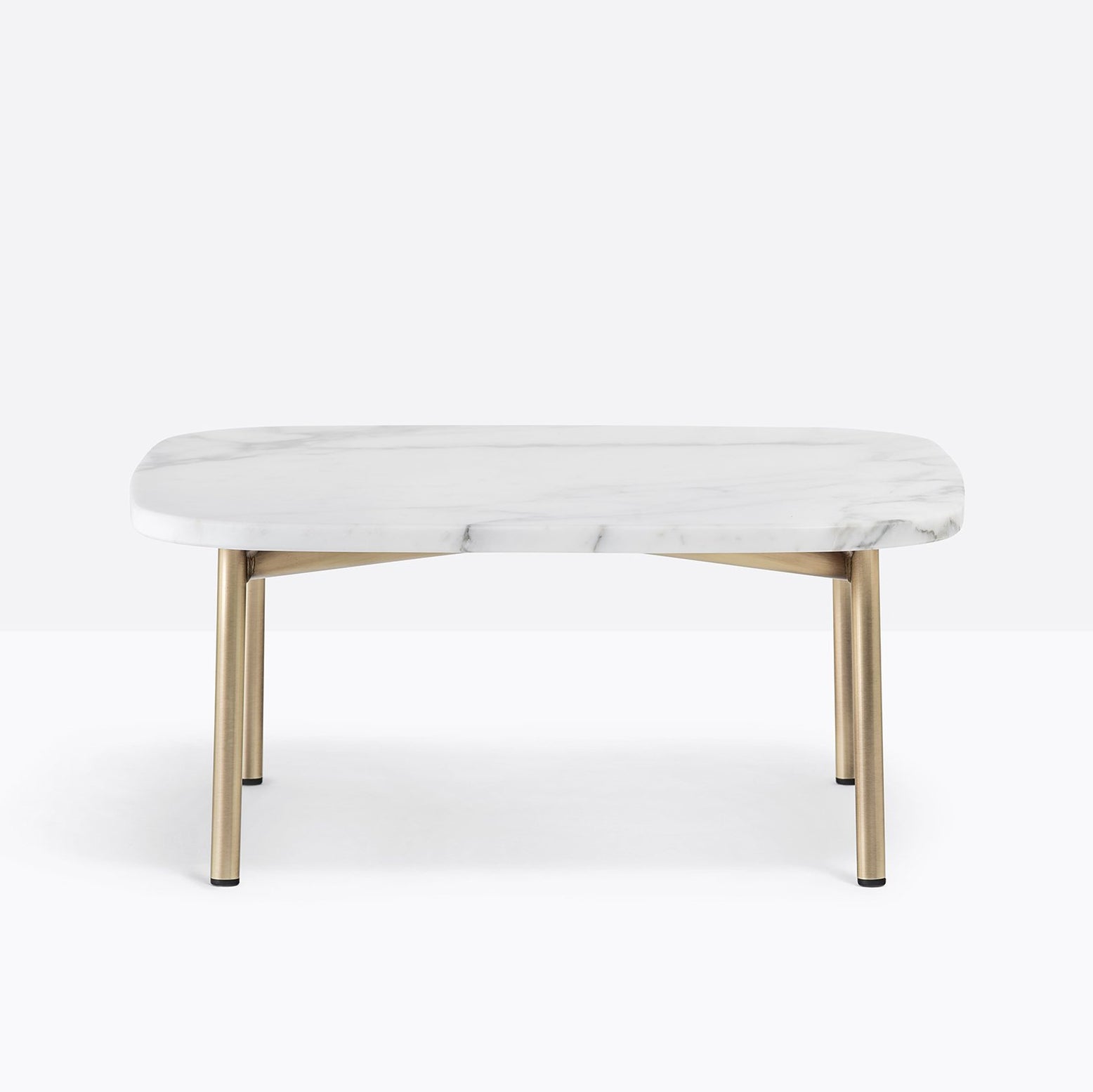 Buddy Coffee Table from Pedrali - commercial furniture from TB Contract – Ergonomia Furniture