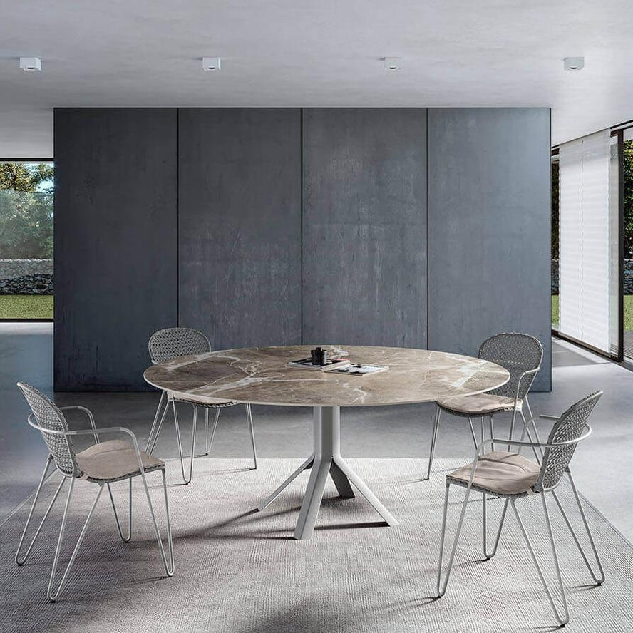 Joli – Ergonomia Furniture