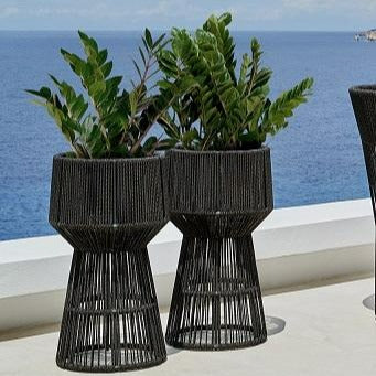 Varaschin Loop commercial quality outdoor planter-commercial quality ...