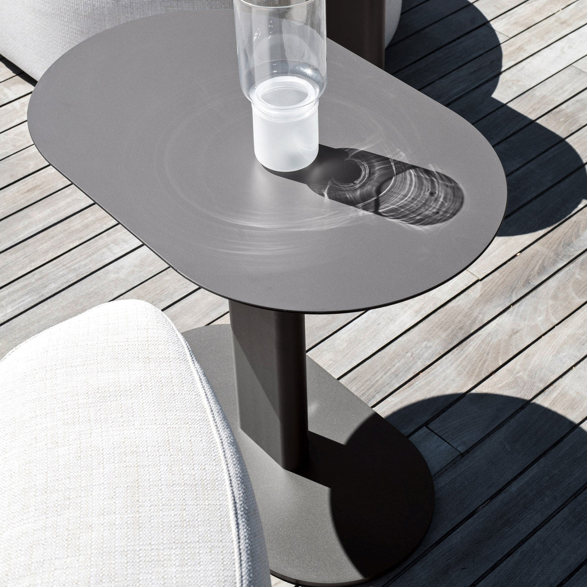 Varaschin plinto table commercial quality outdoor furniture – Ergonomia ...