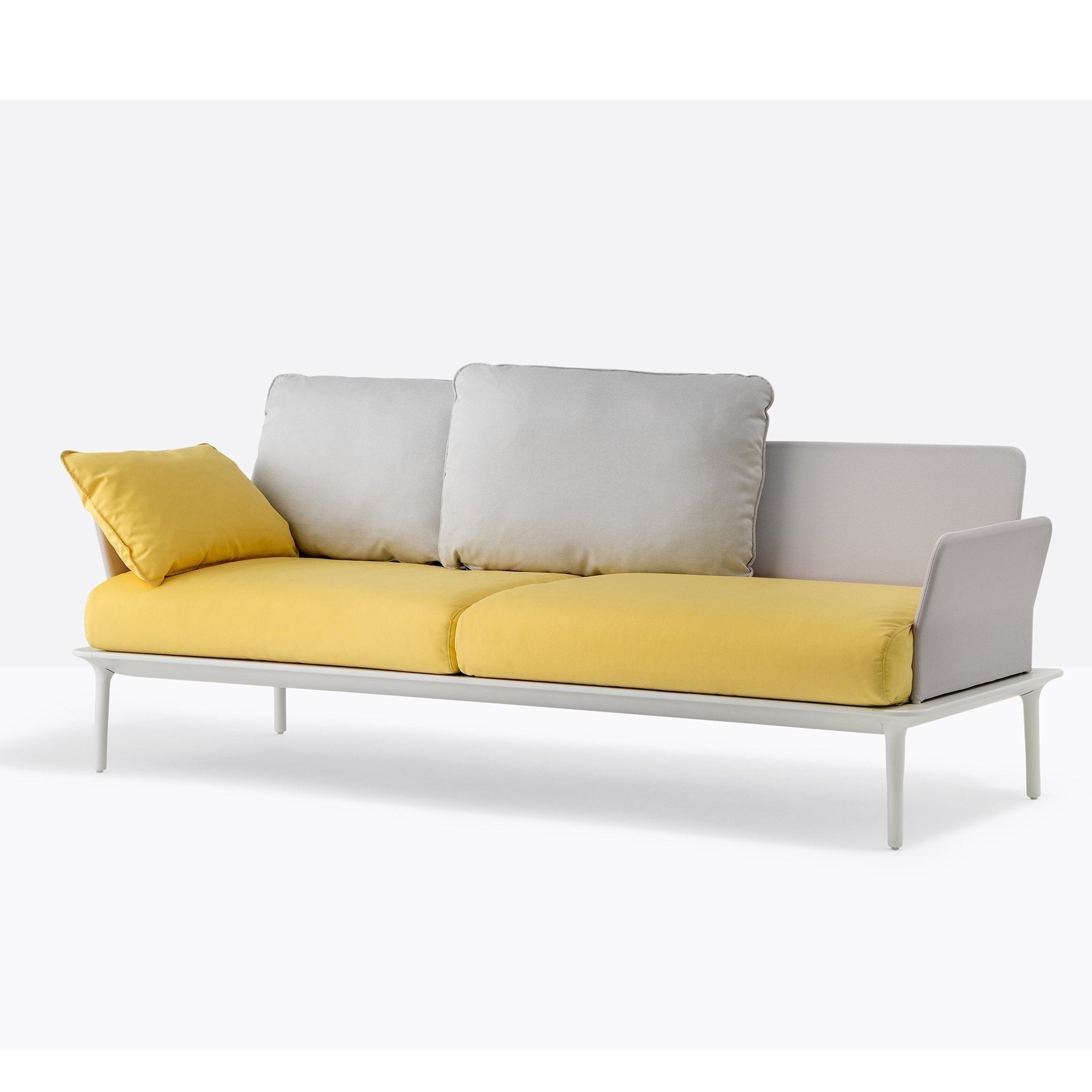 REVA Outdoor sofa from Pedrali – Ergonomia Furniture