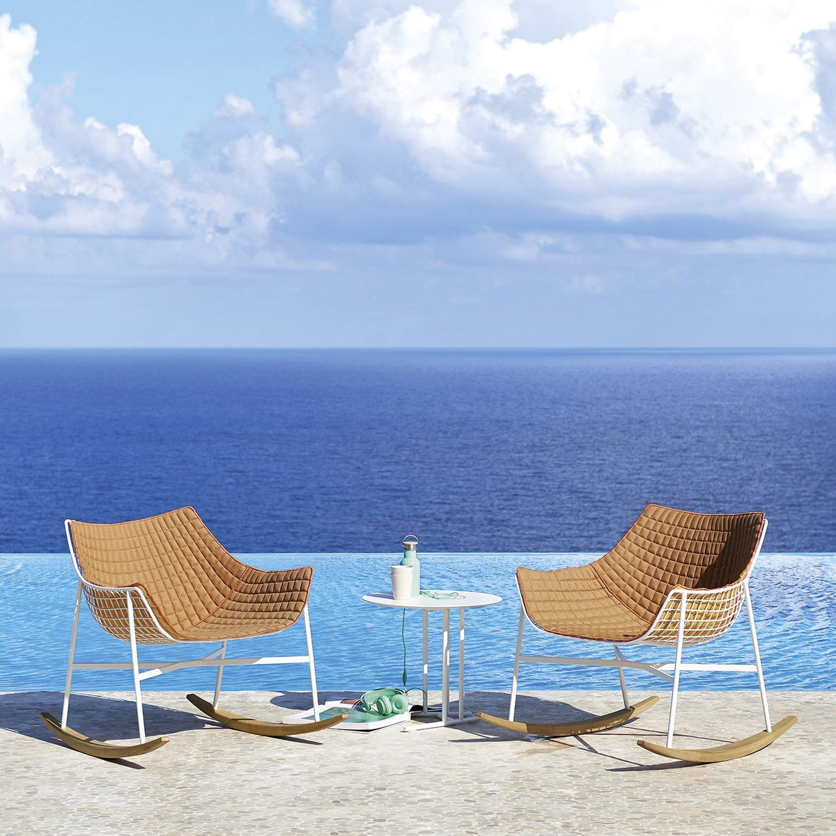 Outdoor Lounge Chairs – Page 2 – Ergonomia Furniture