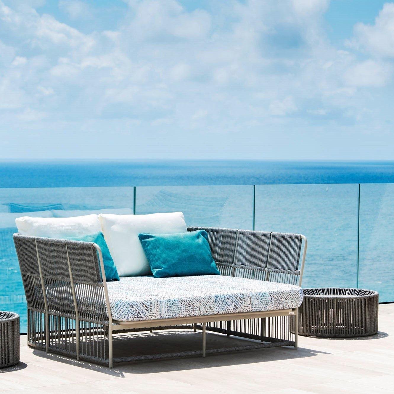Tibidabo Commercial Quality Outdoor Daybed by Varaschin – Ergonomia ...